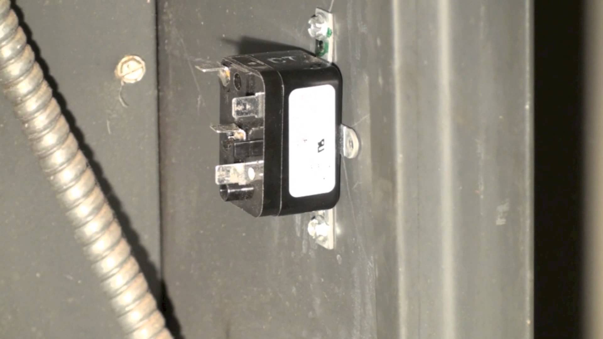 How Isolation Relay Works on Oil Furnace | Appliance Video