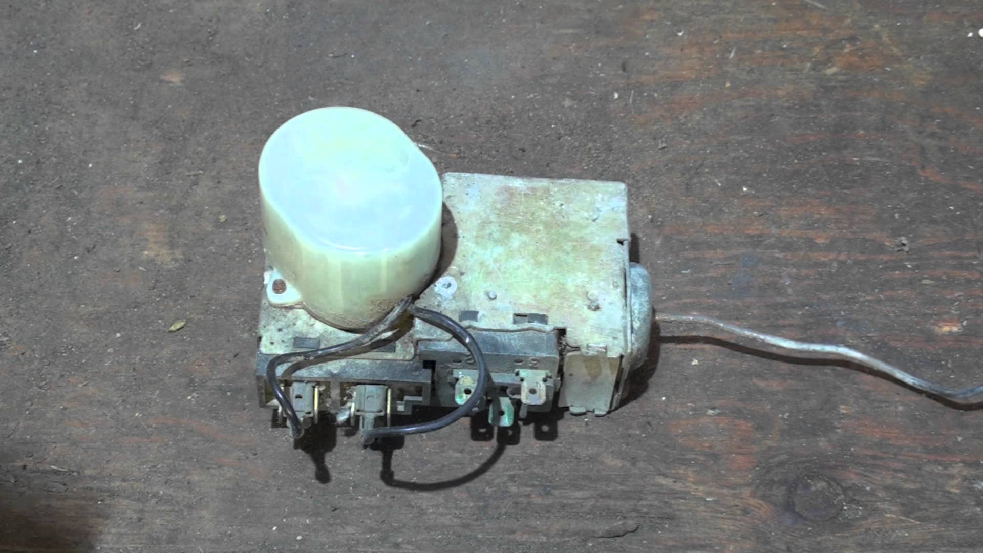 The Operation of the Defrost Control | Appliance Video